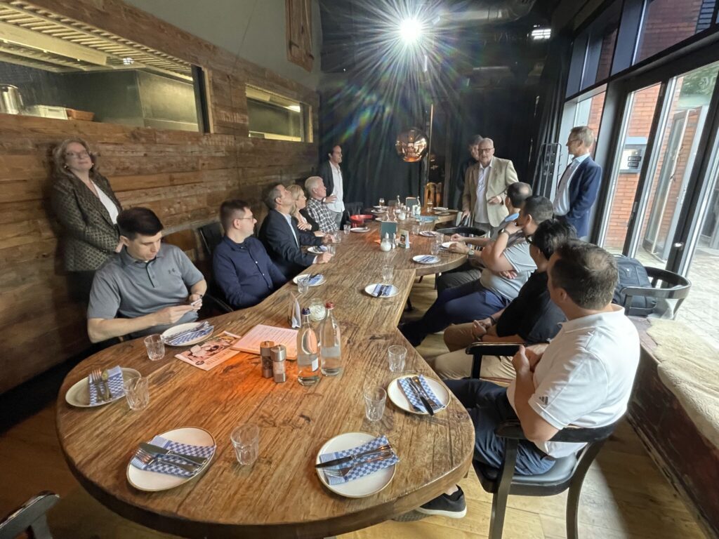 Aftermarket executives meet in Germany for executive development series ...