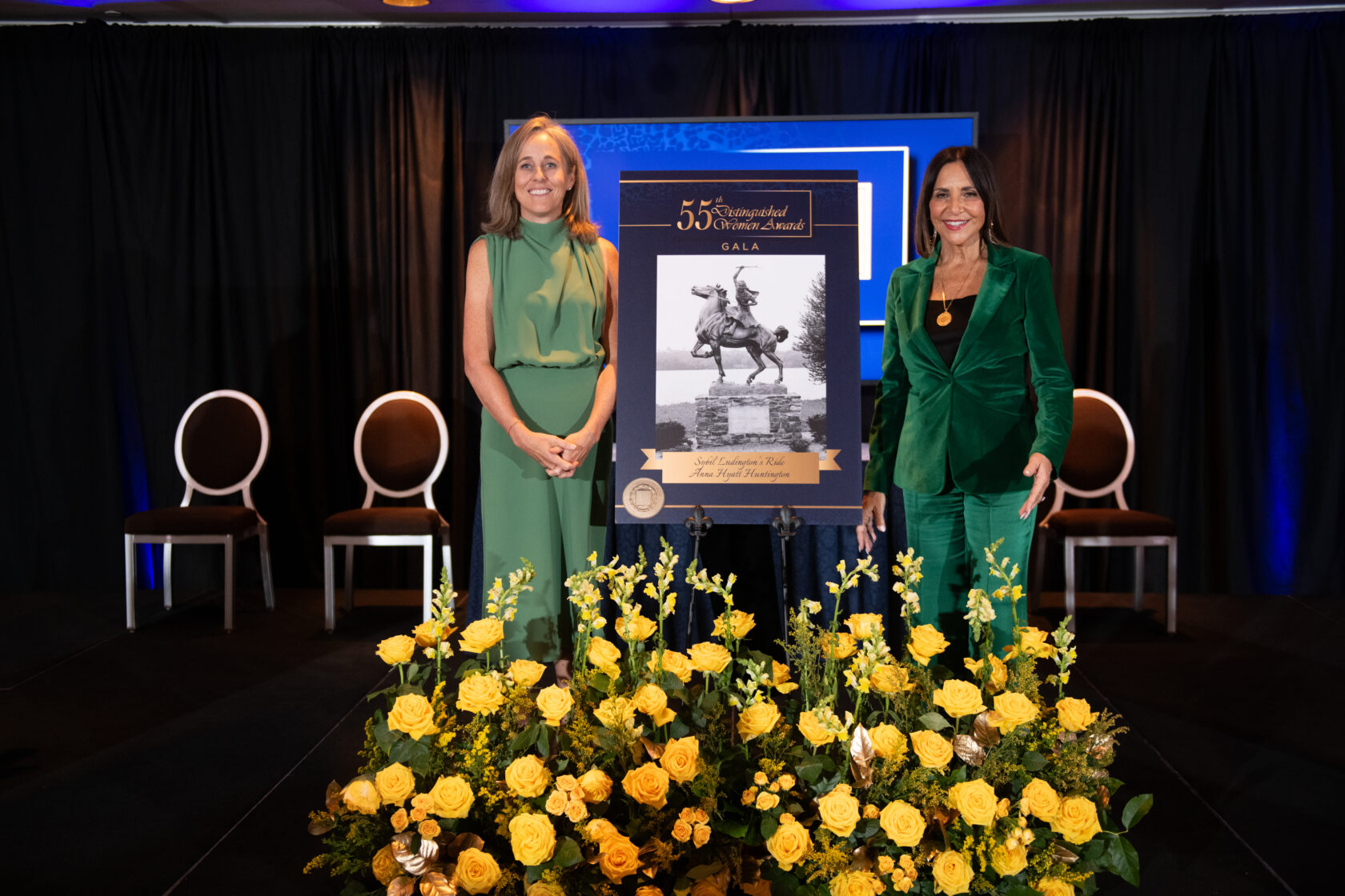 Sculpture Announcement Among Distinguished Women Awards Gala Highlights ...